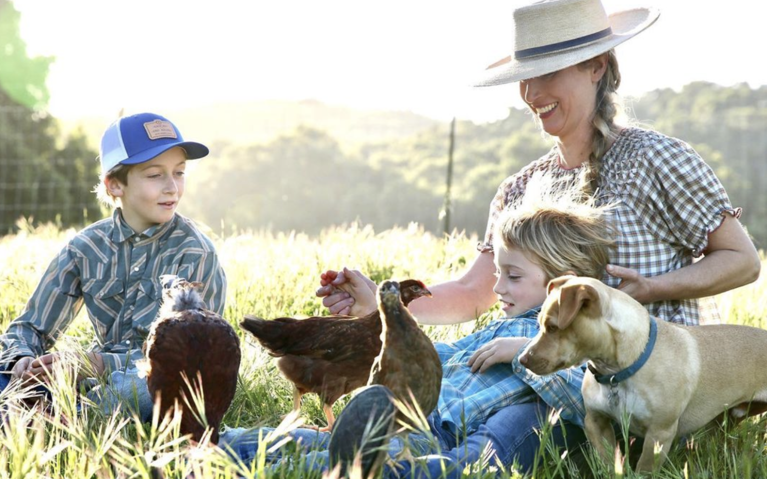 Elizabeth Poett on Ranch Living & Homes with Character - rinconrd.com