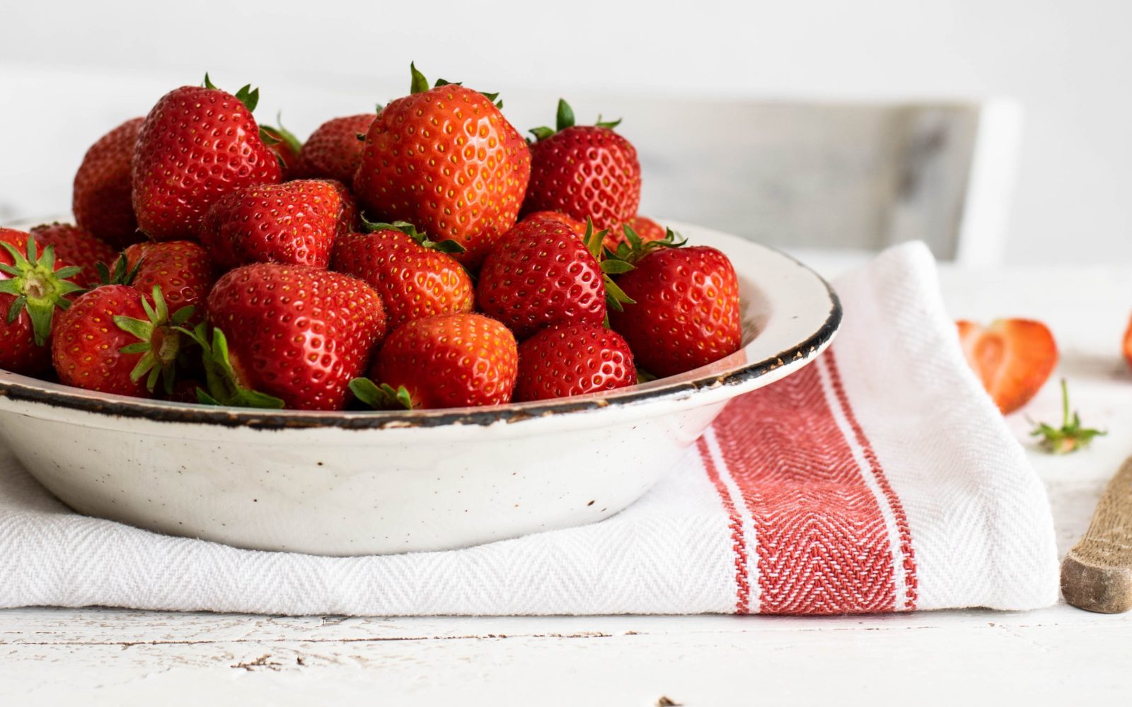 Elizabeth Poett on Ranch Living & Homes with Character - rinconrd.com