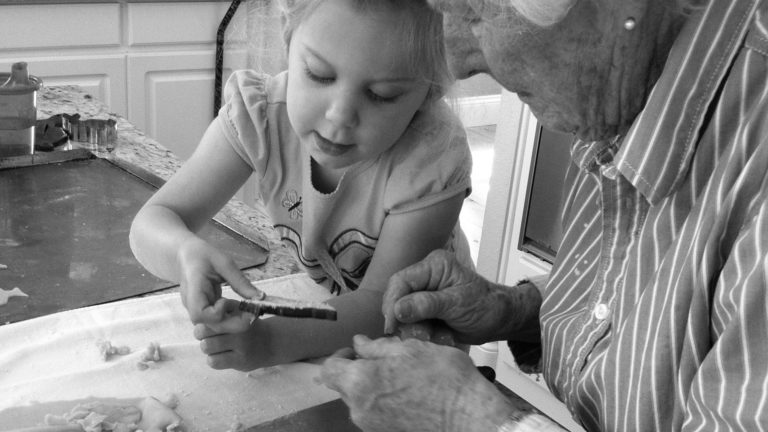 Elizabeth Poett on Ranch Living & Homes with Character - rinconrd.com