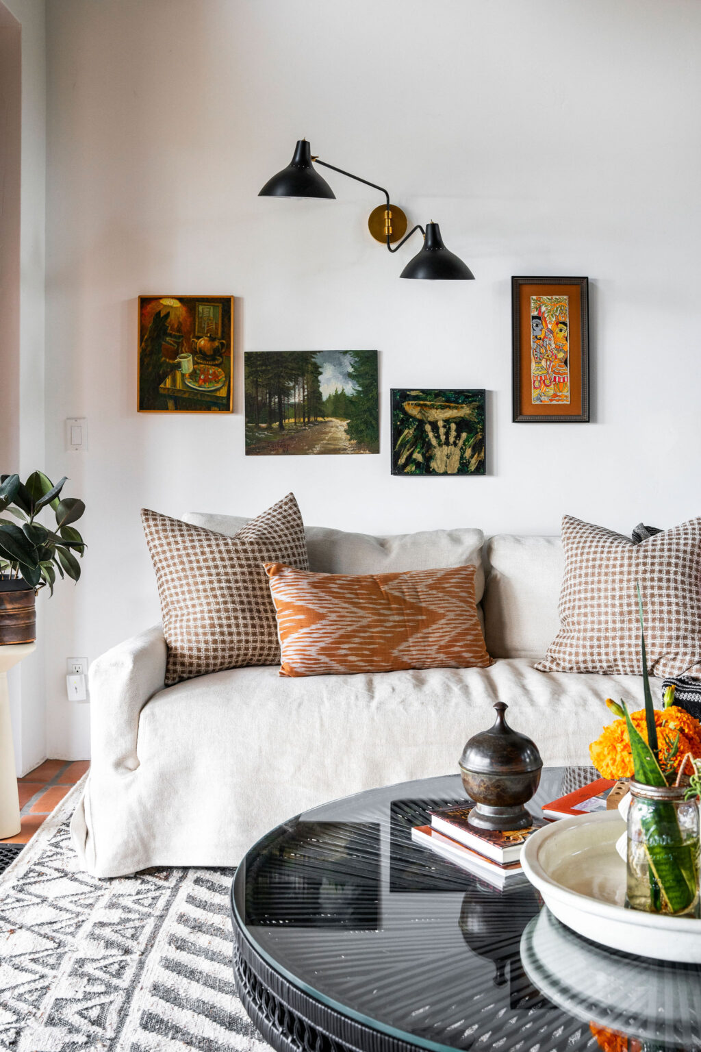 Elizabeth Poett on Ranch Living & Homes with Character - rinconrd.com